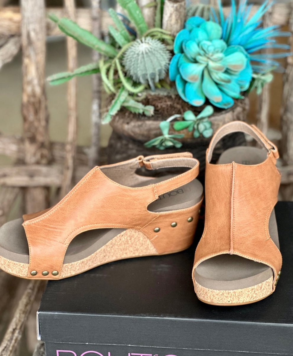 Caramel Carley Wedges – Hamman Farm and Ranch